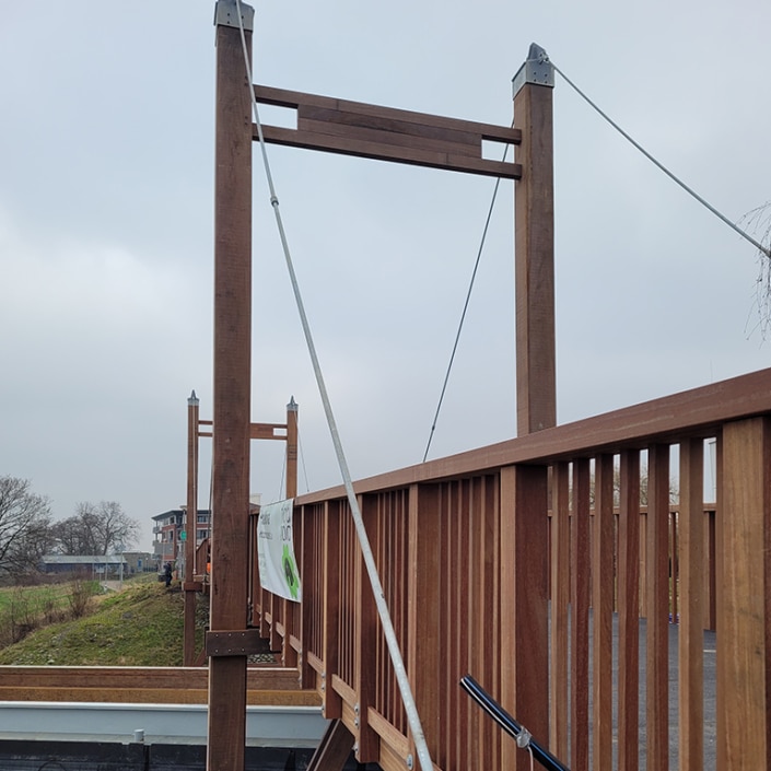 Two wooden cable-stayed bridges in Roermond with Azobé % - Boogaerdt Hout
