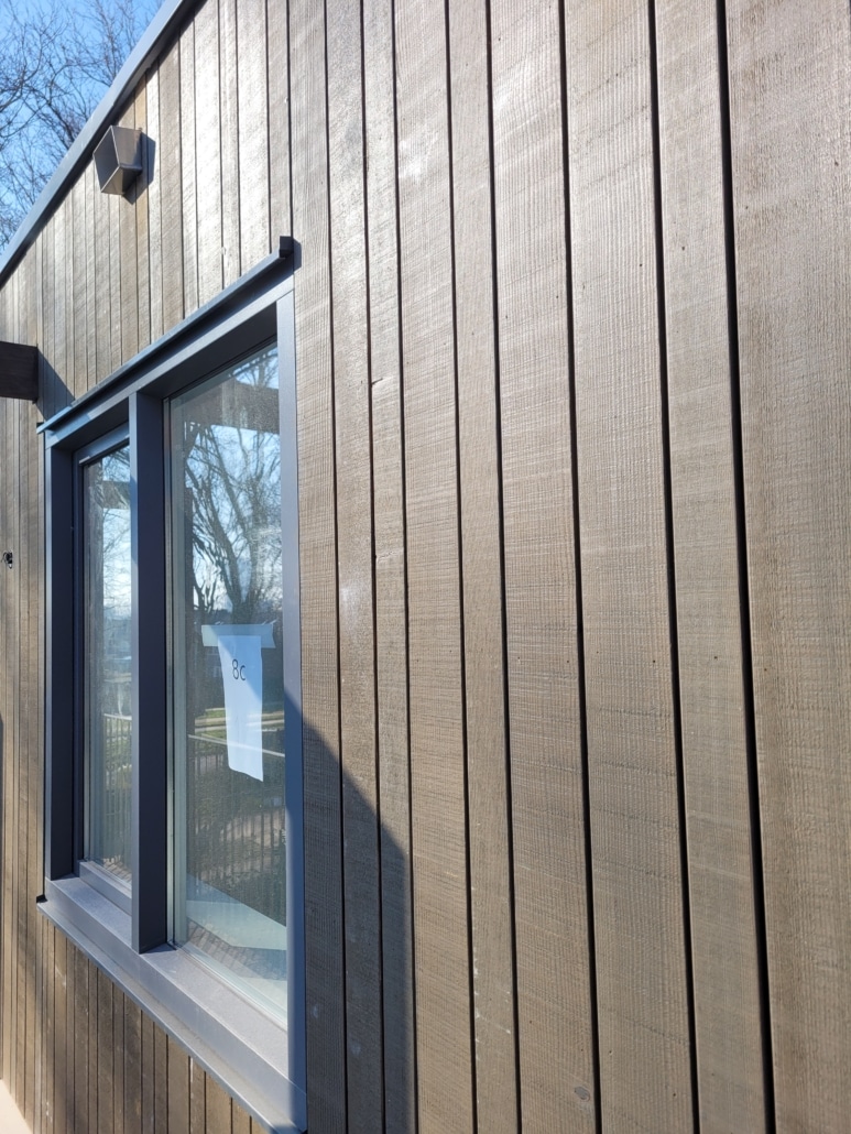 Oregon Pine Fire-retardant facade cladding in Omicide % - Boogaerdt Hout